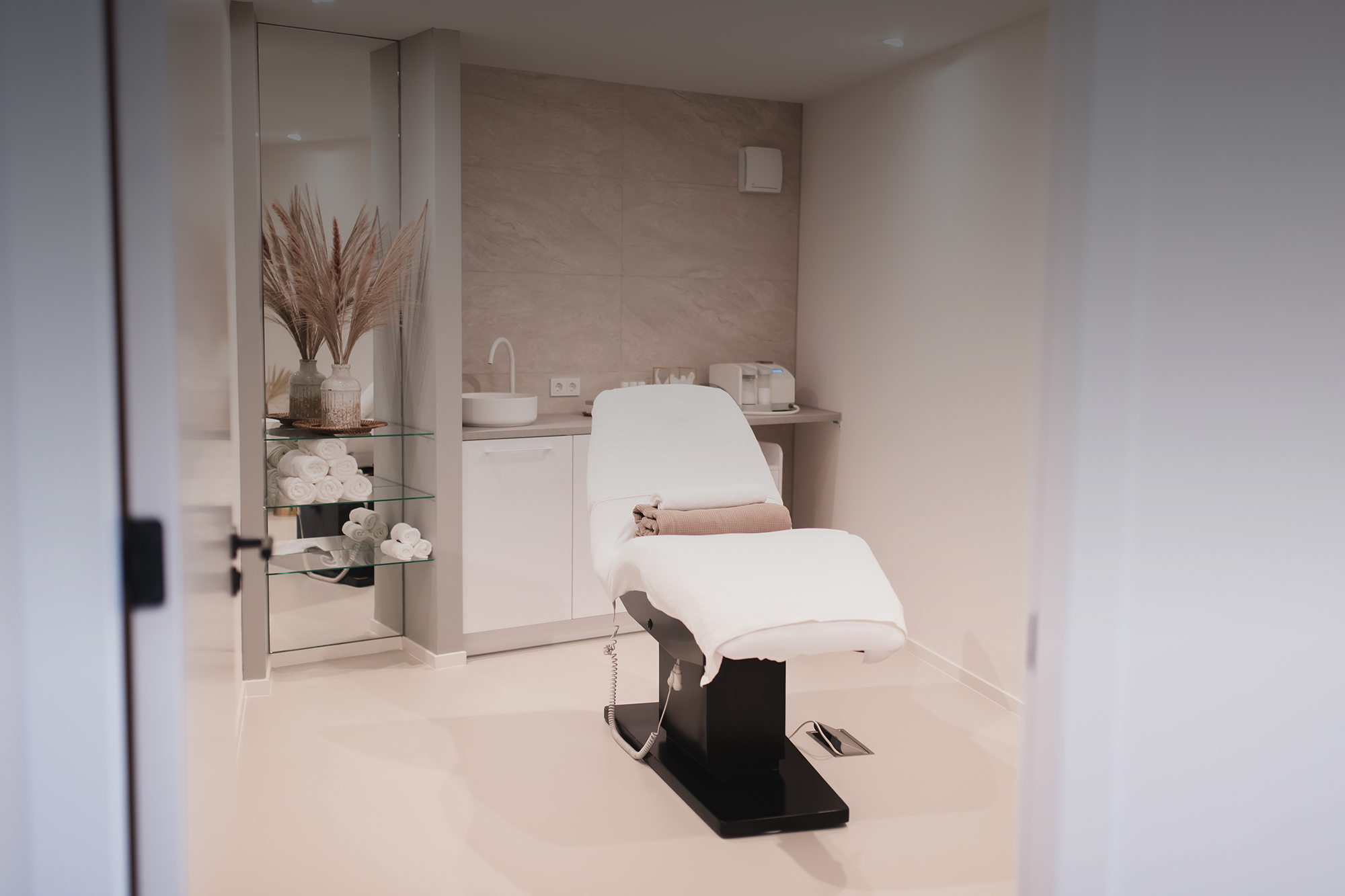 Definitief ontharen – DANIQ